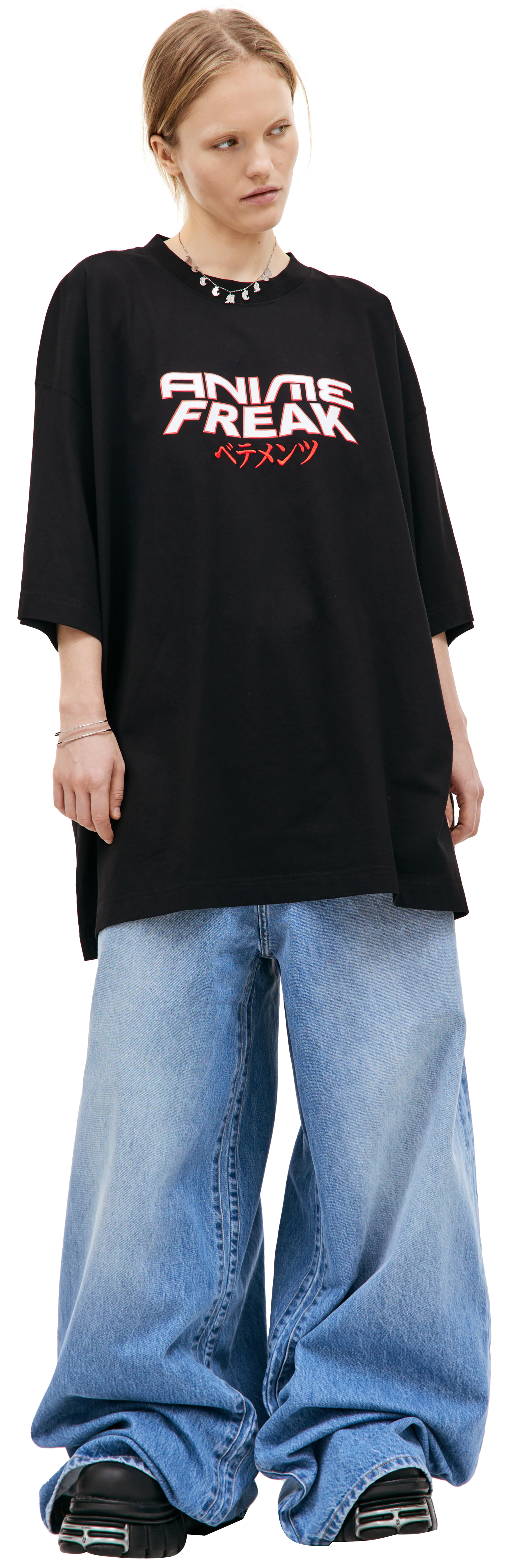 anime freak VETEMENTS 53 820 SV77 UE64TR210B
