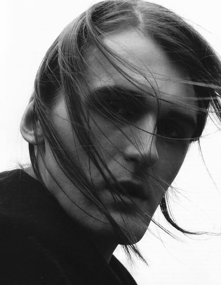 Gareth Pugh — женская коллекция на официальном сайте SV77